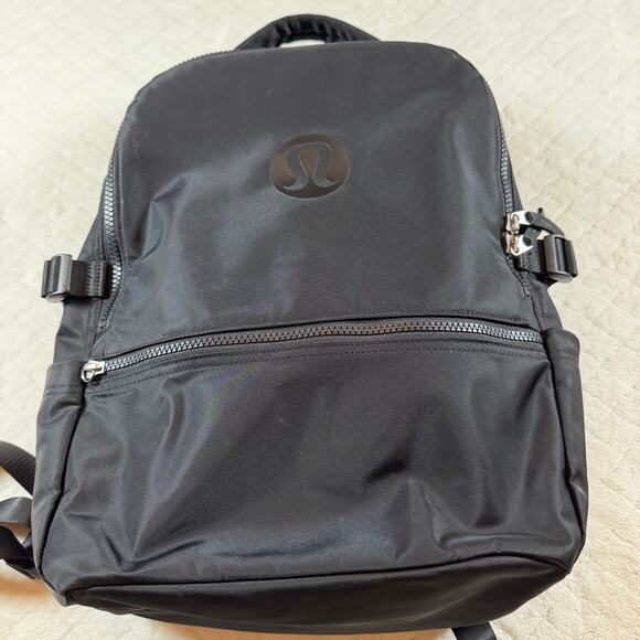 lululemon athletica | Bags | Lululemon New Crew Backpack 22l Black Very ...